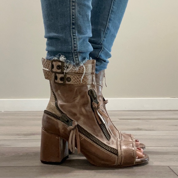 Freebird by Steven | Shoes | Freebird By Steven Zombi | Poshmark